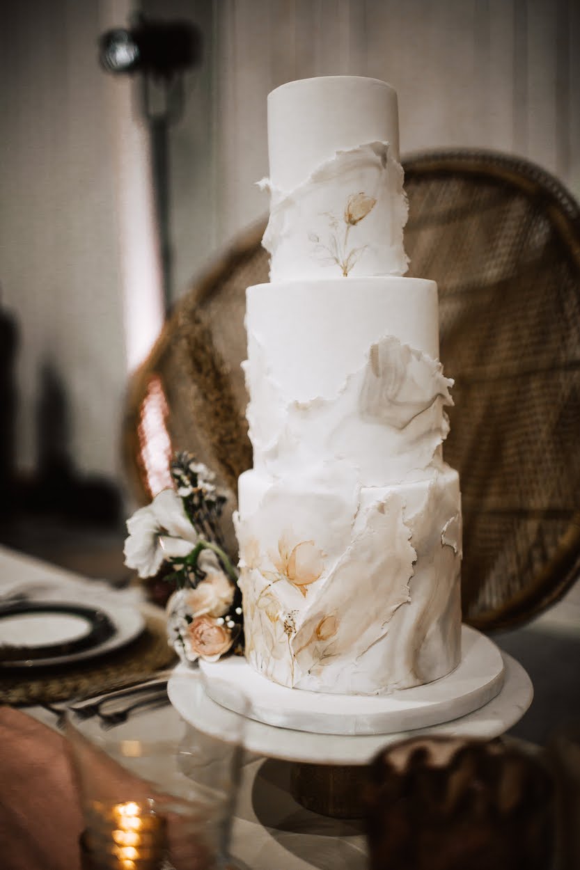 Modern Cake Designs - Wed KC Kansas City Wedding Experts